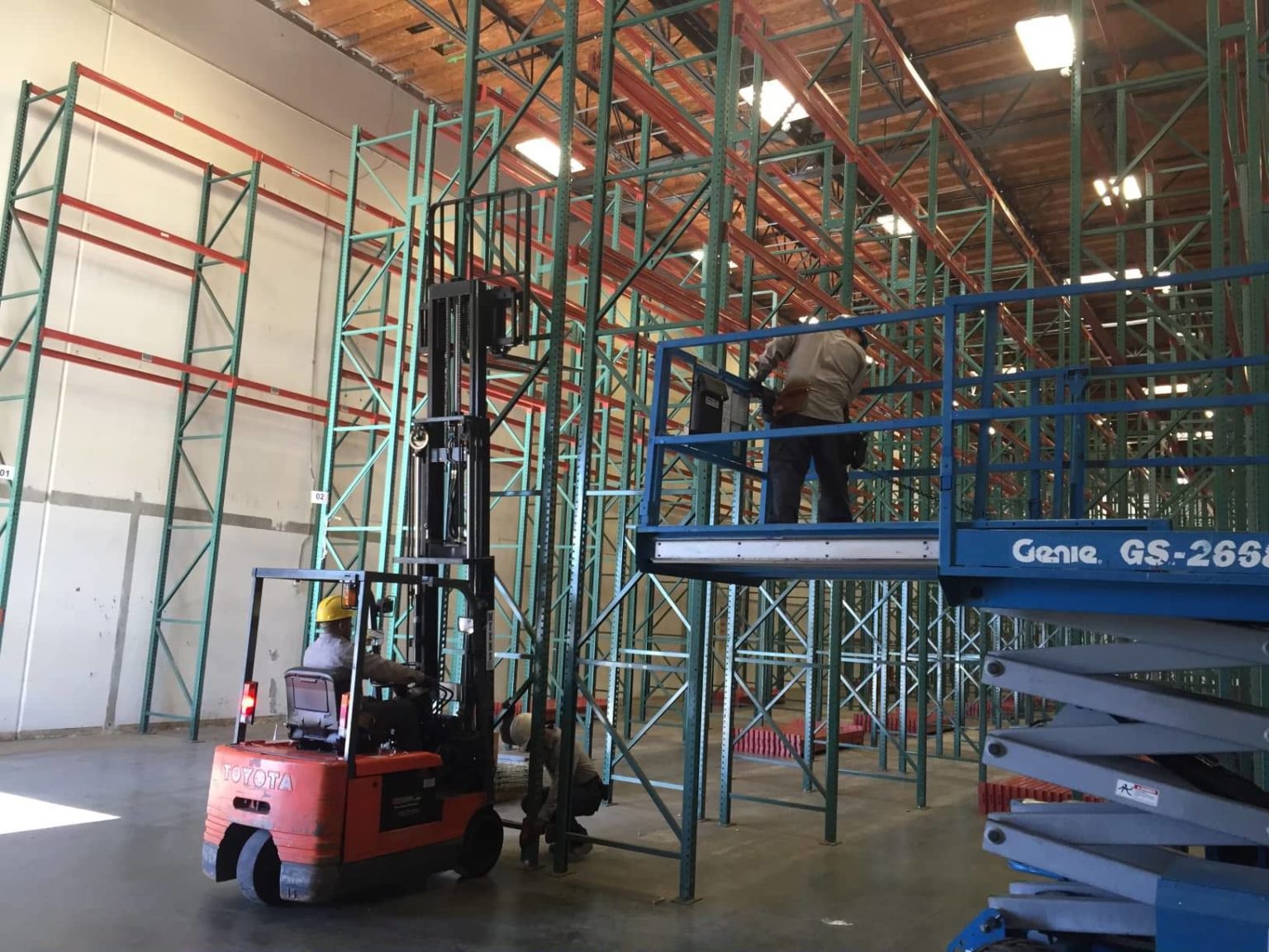 Pallet Rack Load Beams