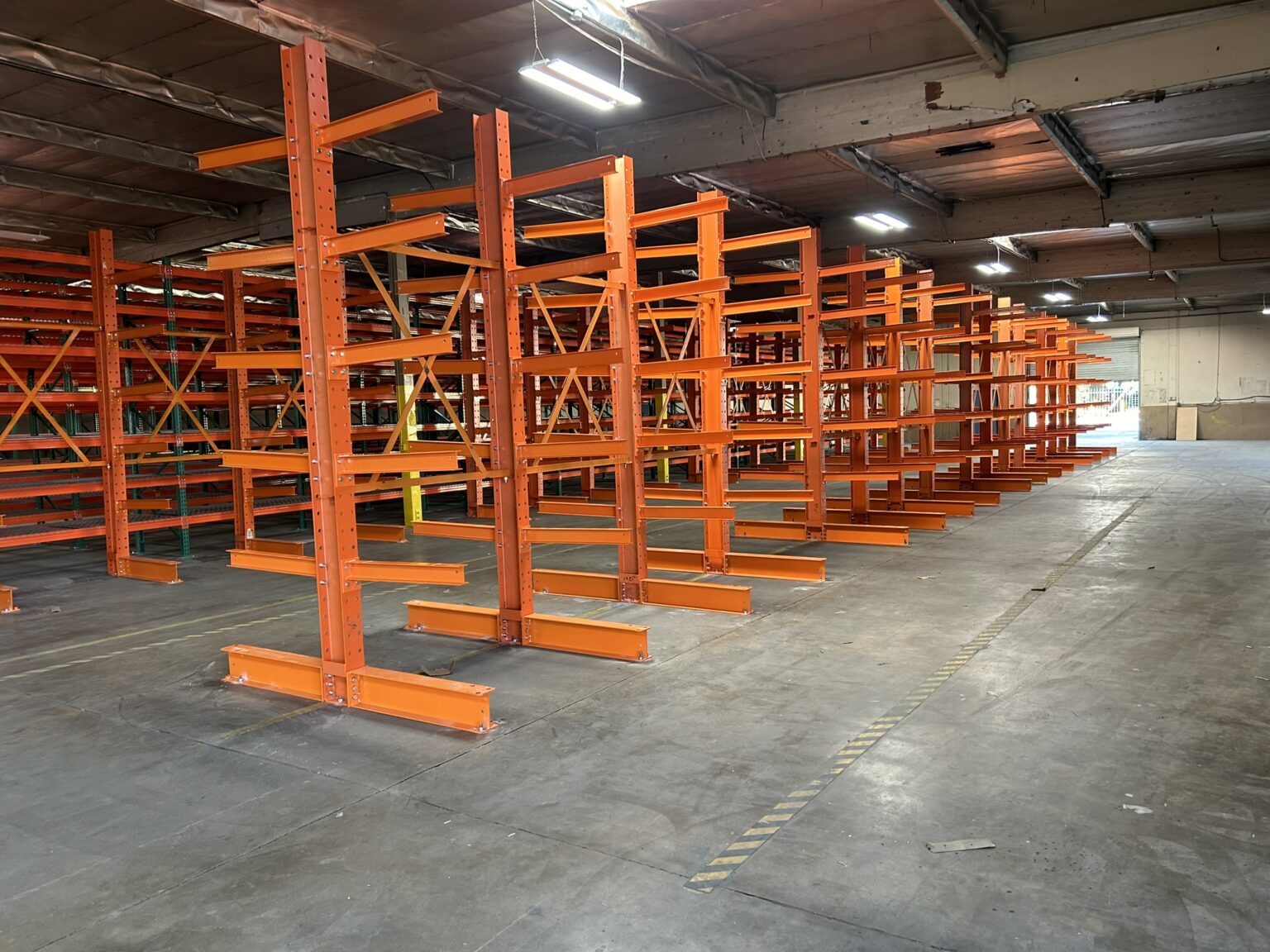 Pallet Rack Load Beams